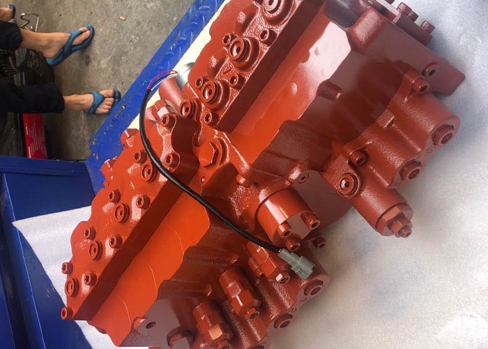 4254673 Excavator Control Valve EX200-1 EX200-2 EX200-3 Hitachi Control ...